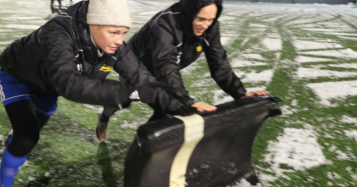 Johnny Rockets inviterer damene / SKEID